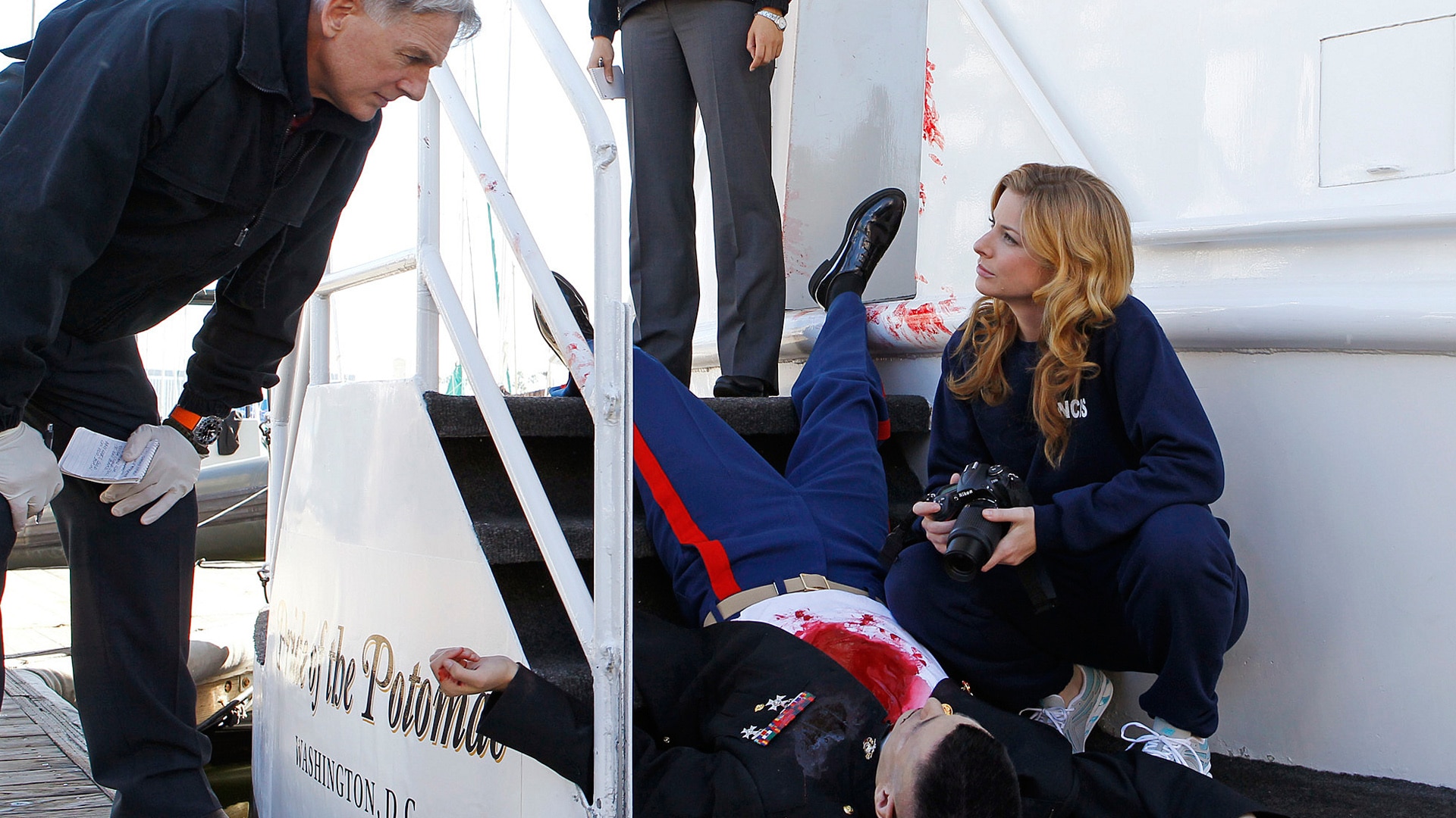 Watch NCIS Episode: Ships in the Night - USANetwork.com