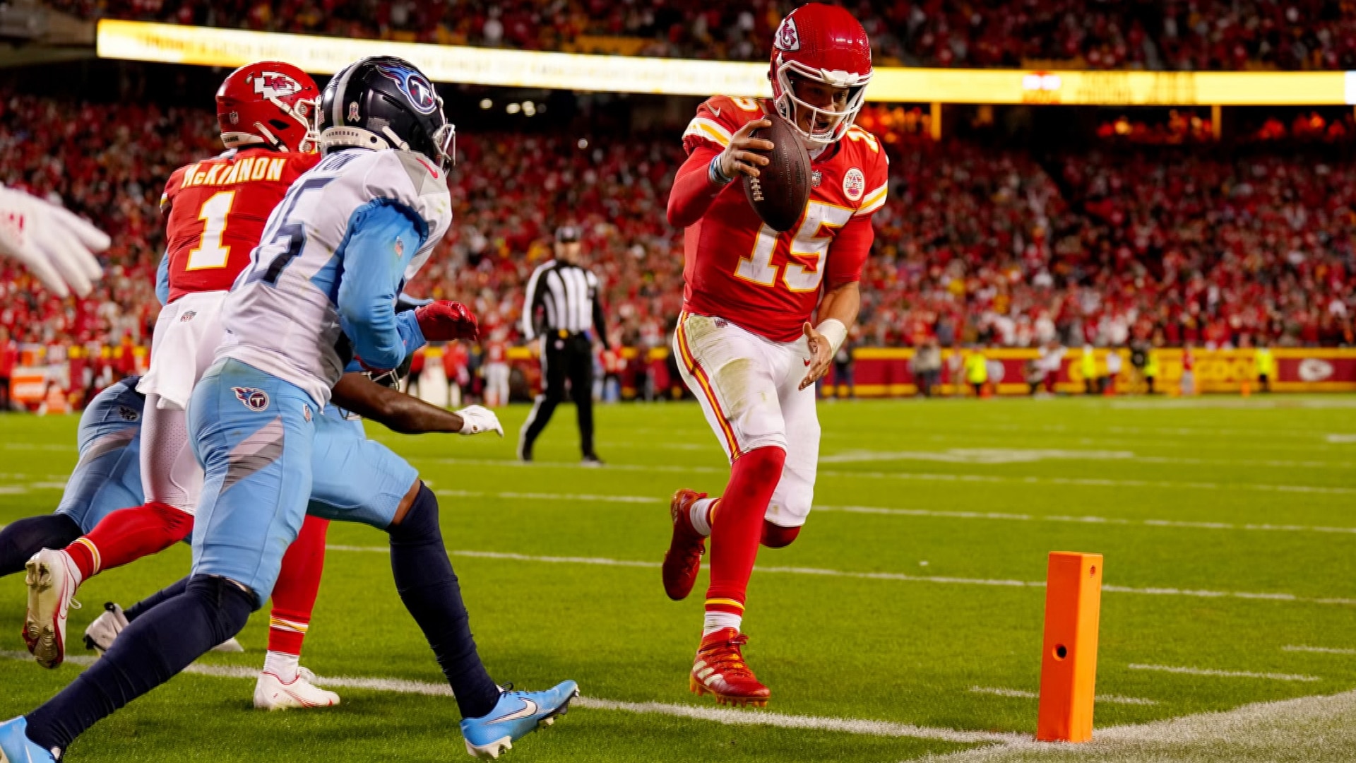 Watch ProFootballTalk Clip: Mahomes shines again to lead Chiefs past ...