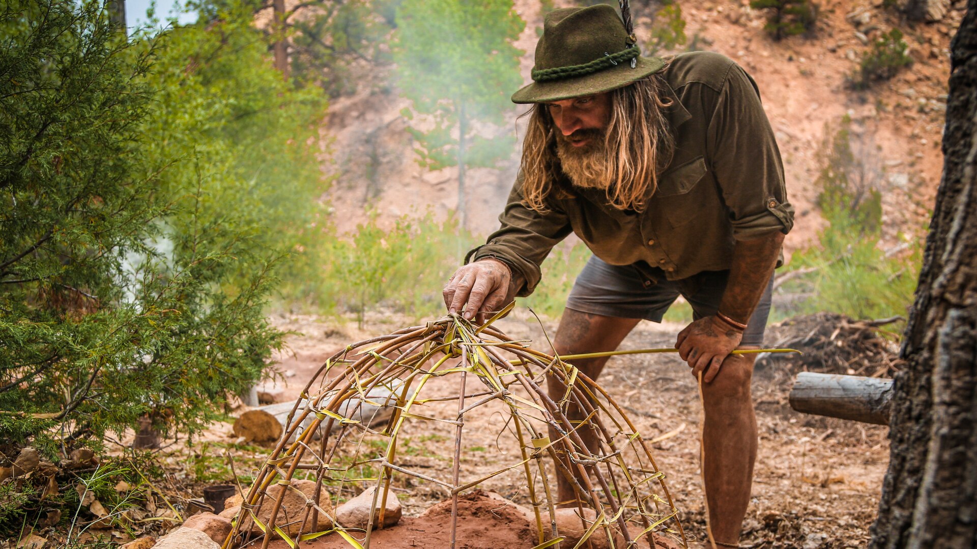Watch Mud, Sweat & Beards Episode: New Mexico Desert - USANetwork.com